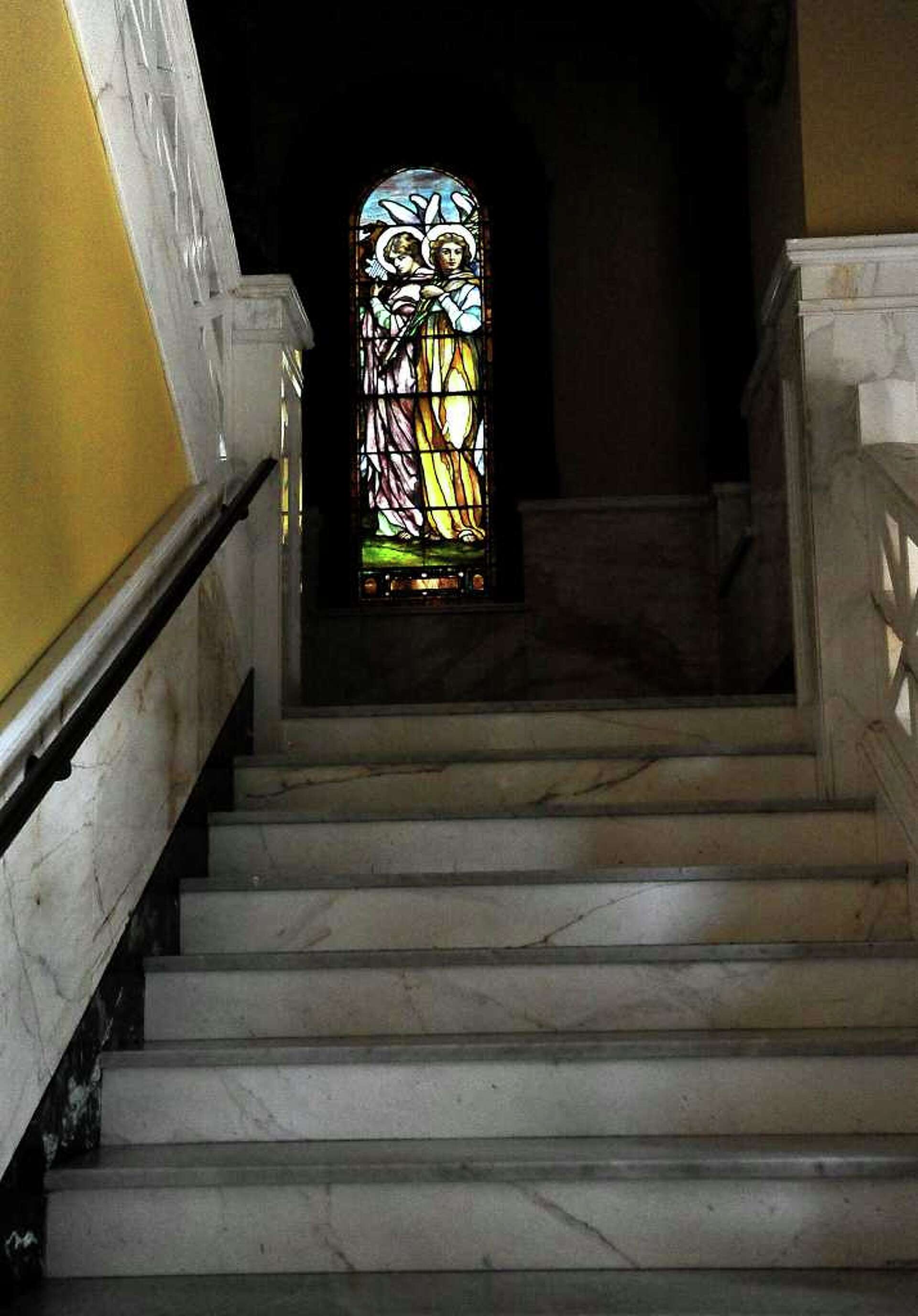 Historic Orange church boasts windows bought from 1893 Chicago World's Fair