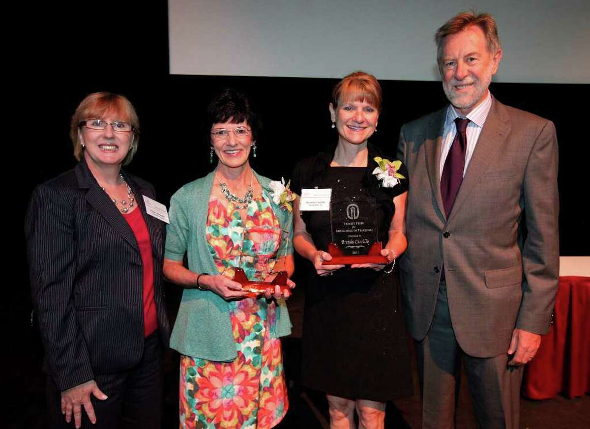 Award goes to 2 science teachers