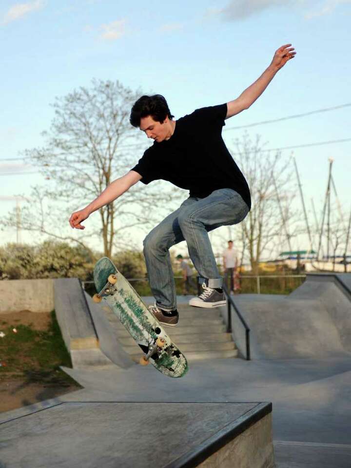 23 places to skateboard around Connecticut all year long