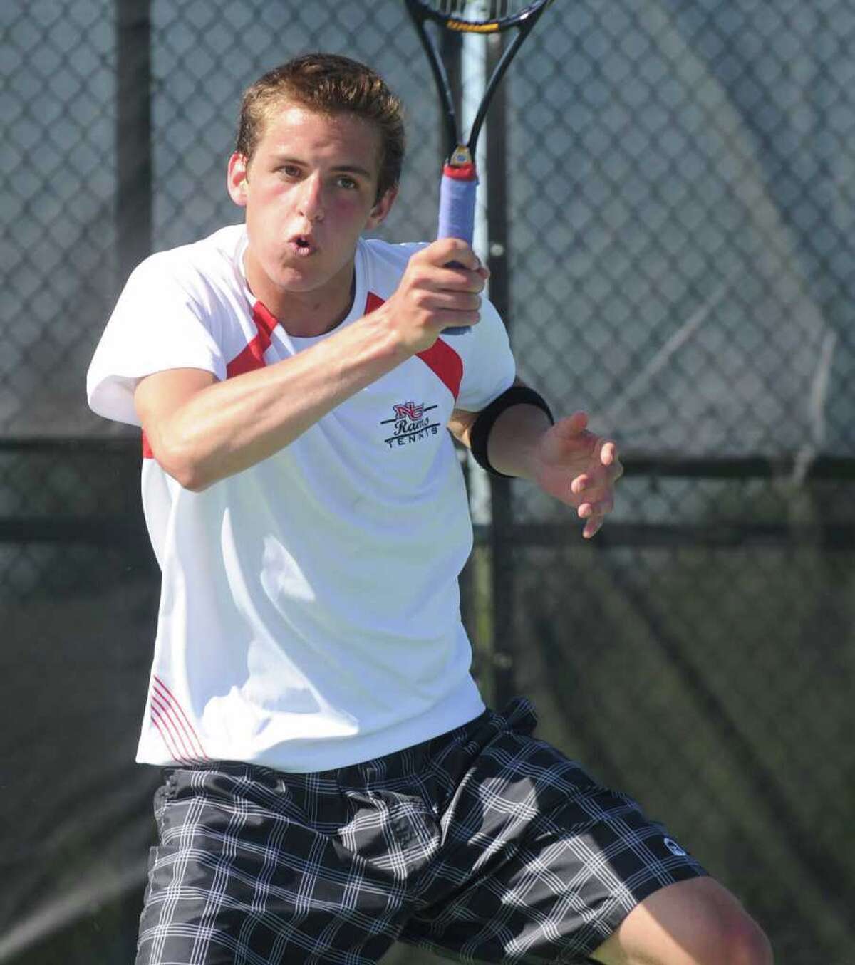 Staples tennis edges New Canaan to remain unbeaten