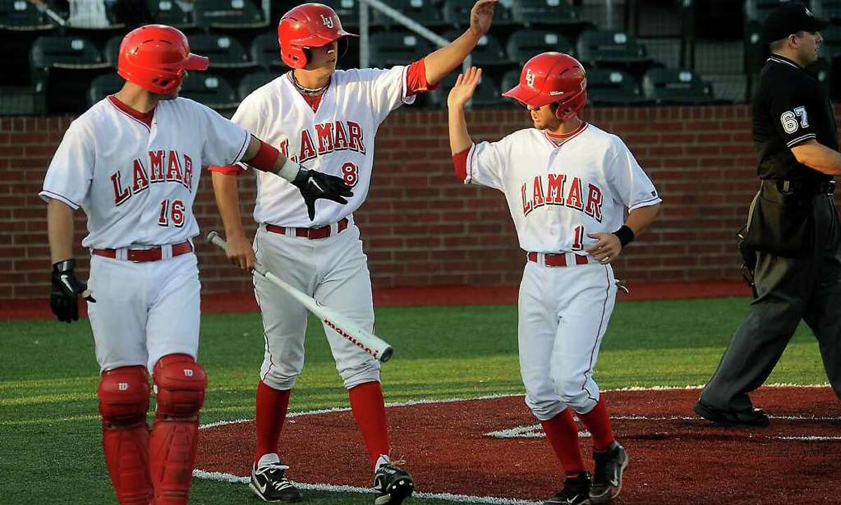 Lamar baseball team gets big win Friday
