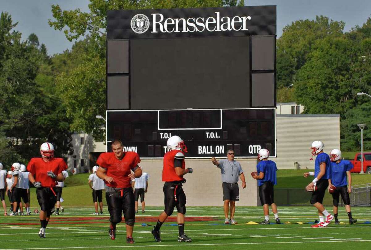 Health department: RPI student may have exposed others to measles