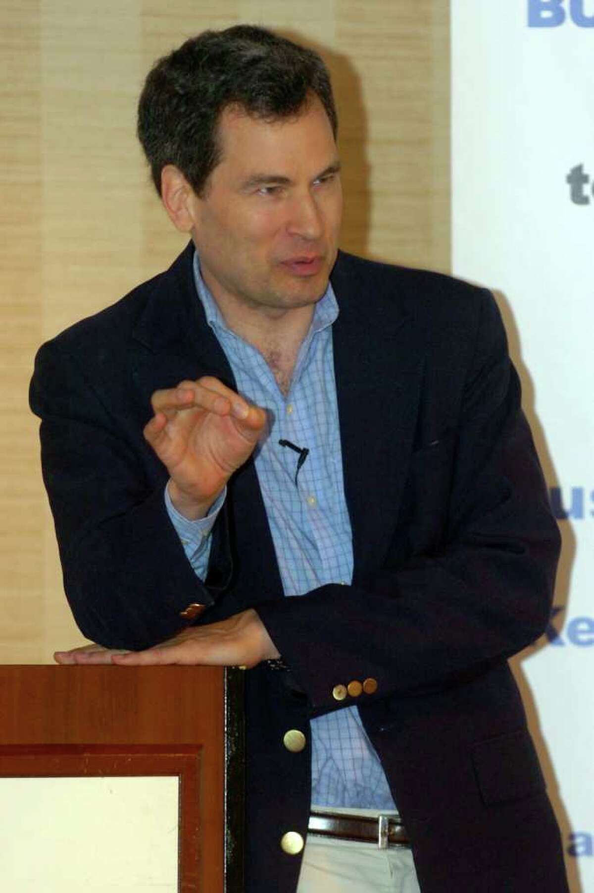 Tech writer David Pogue, wife, charged in Westport dispute