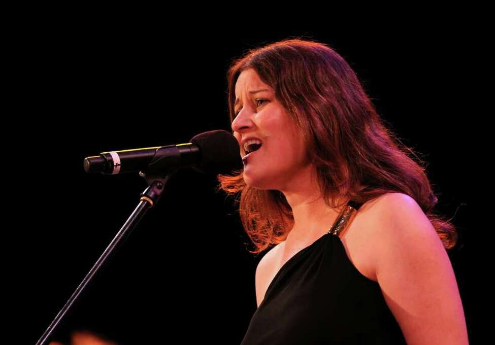 Paula Cole magnetic at Wood