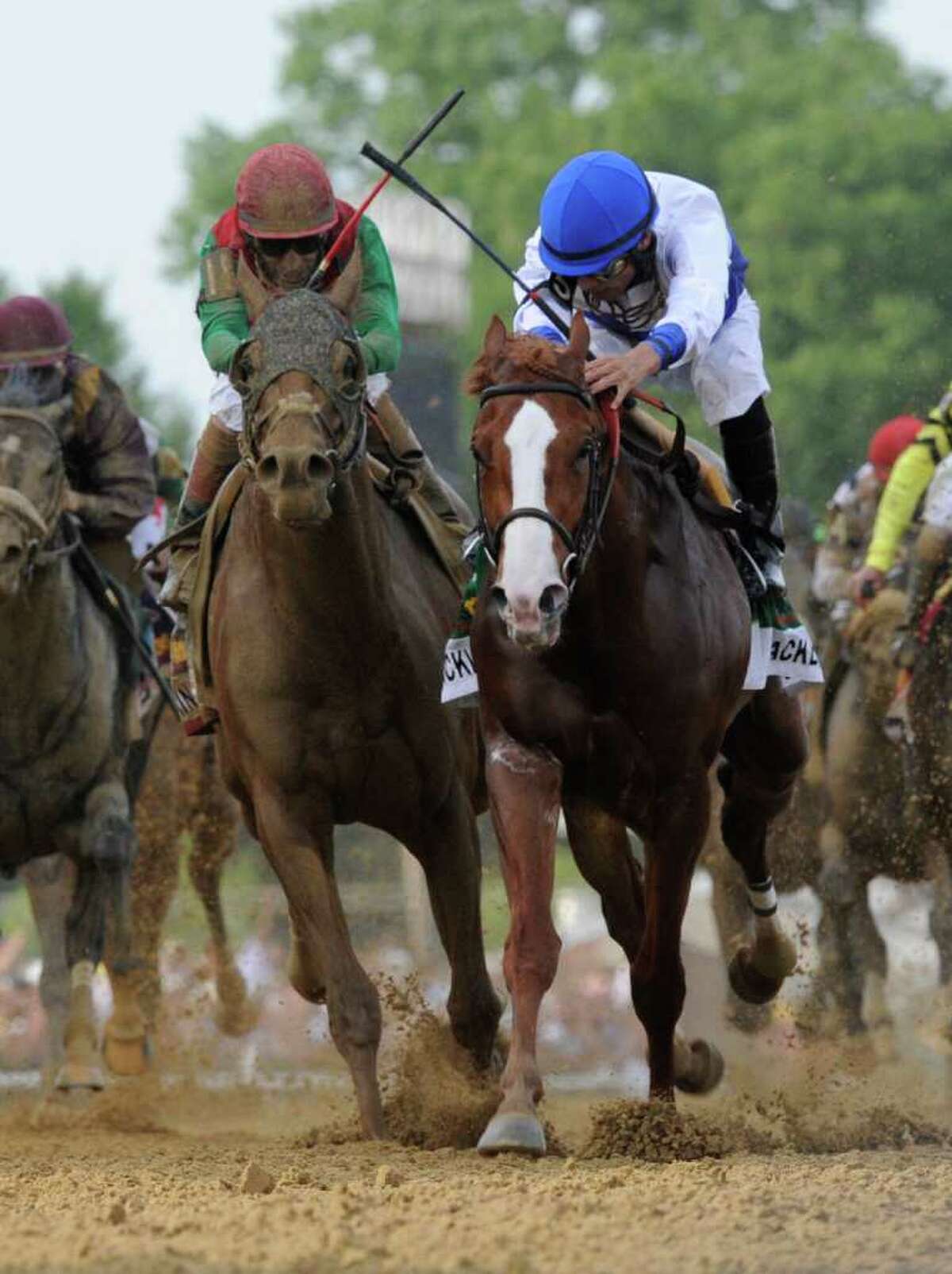 Shackleford turns tables