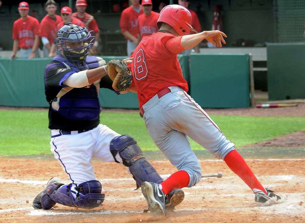 Lamar baseball wins, clinches spot in SLC tourney