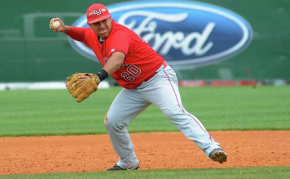 Lamar baseball wins, clinches spot in SLC tourney