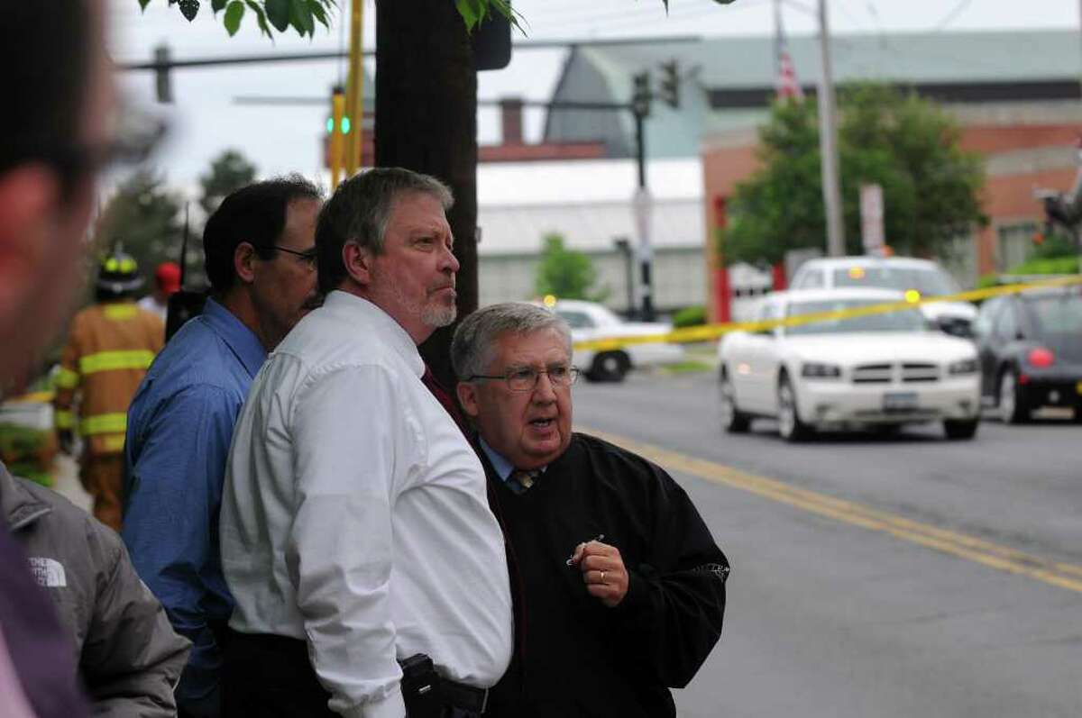 In photos: Wall collapses near RPI