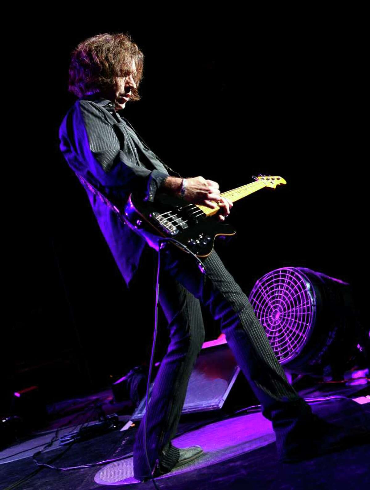 Stratford native David Hull brings band to area for FTC show