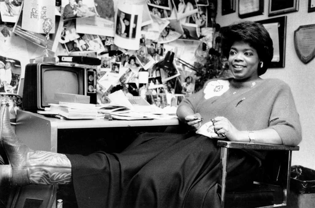 Winfrey reflects on 25 years in spotlight