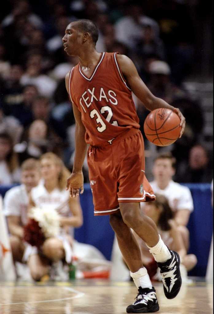 Mike Finger: Former Horns get first degrees