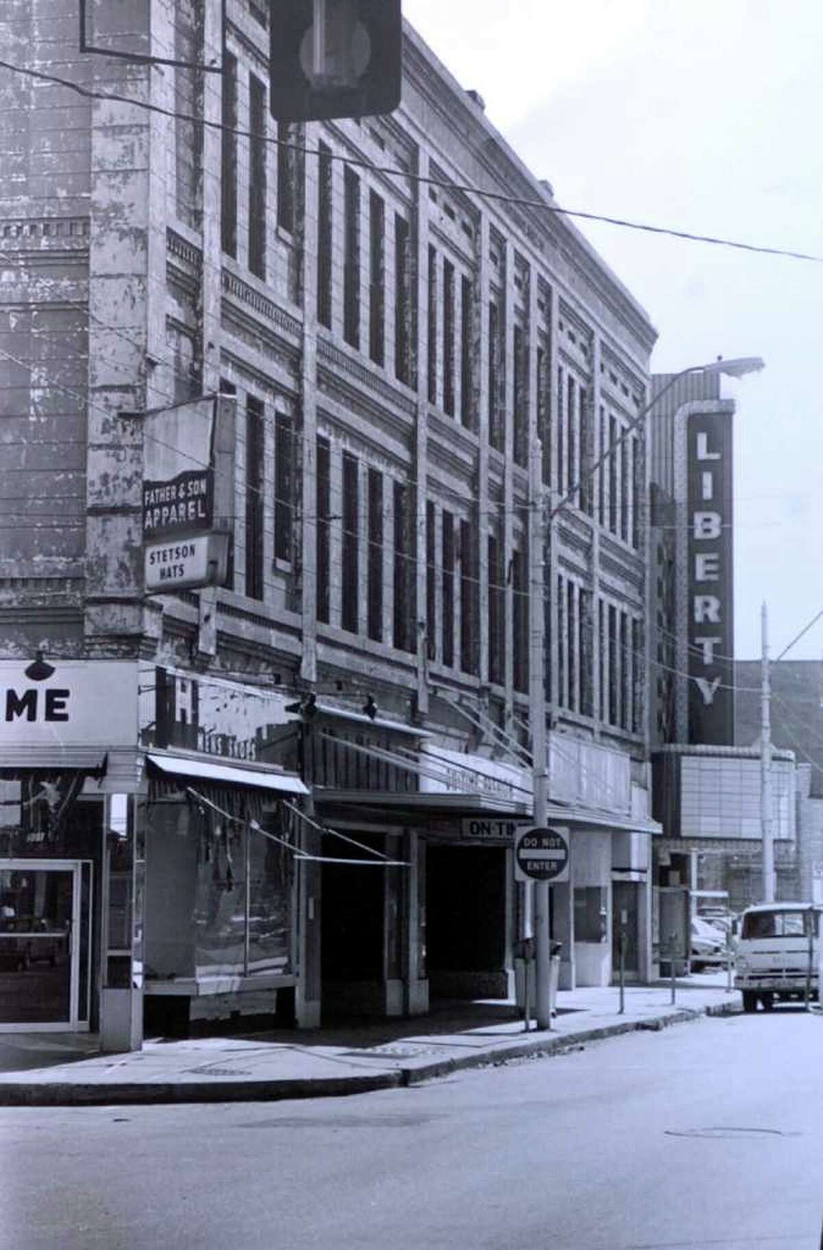 Segregation divided Beaumont's movie crowd