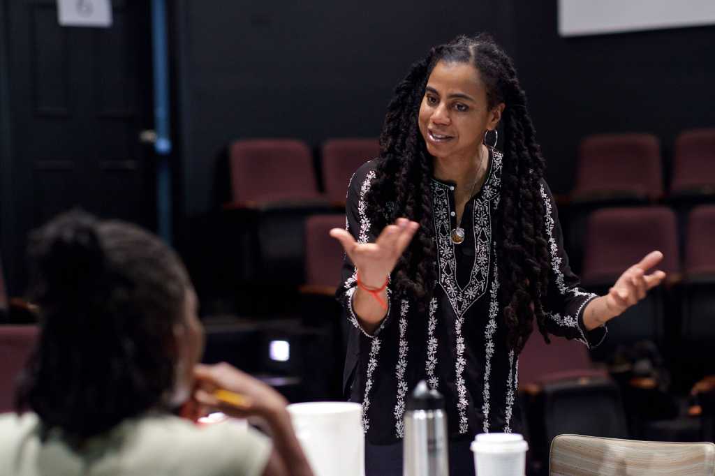 Ties to Austin theater lure playwright Parks to direct