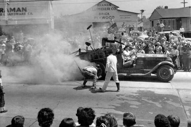 Seattle History: Lake City Now and Then
