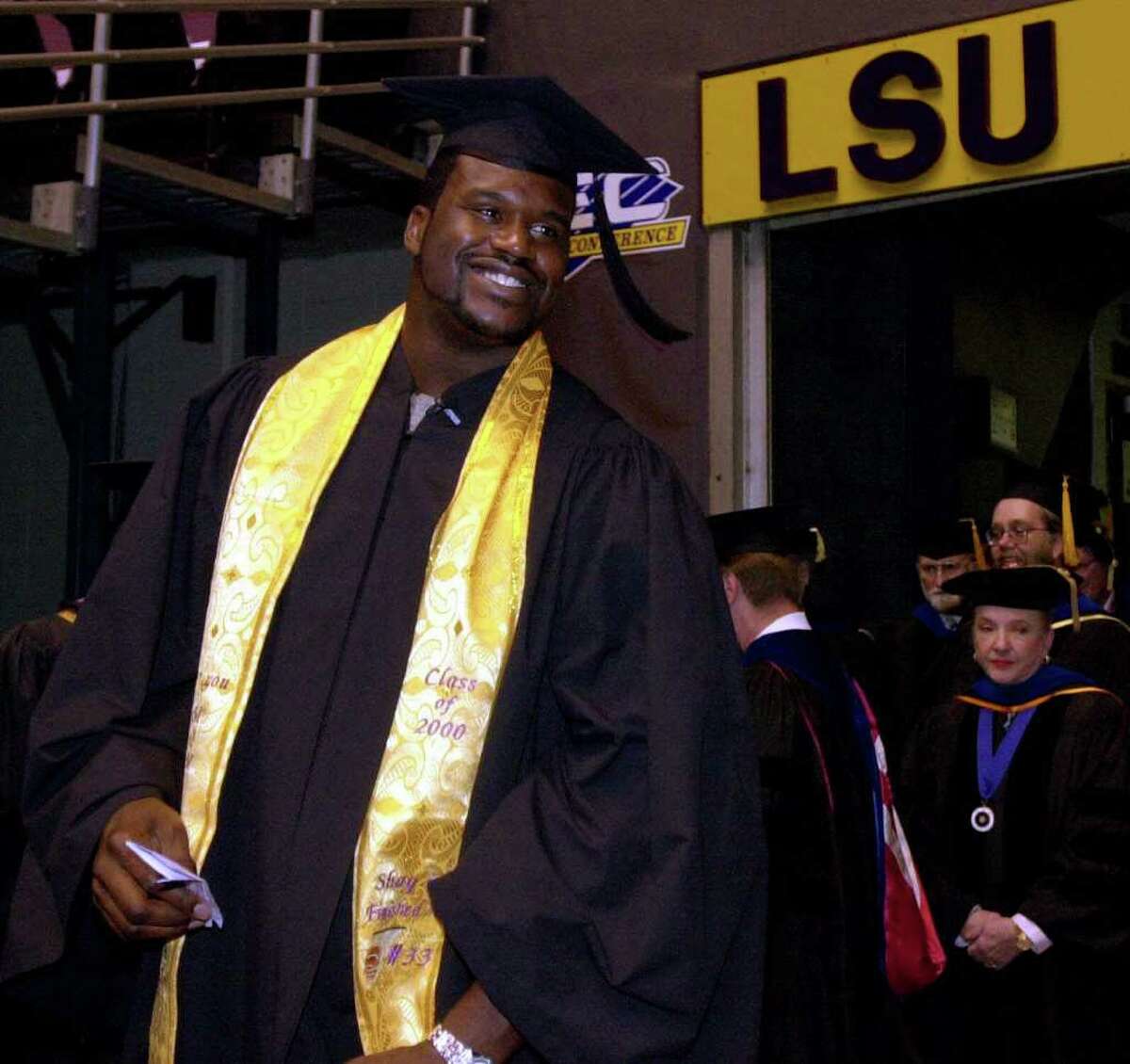 Shaquille O'Neal says he was paid 'very well' during time at LSU