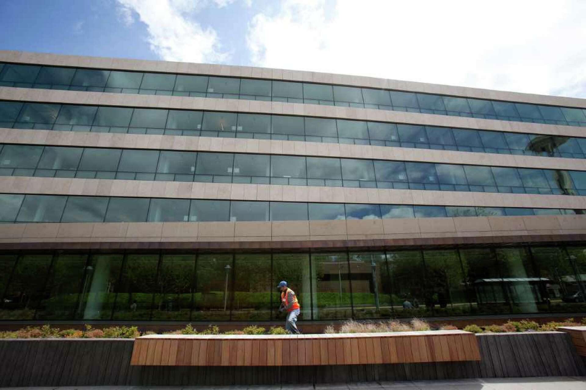 Gates Foundation's new digs: Would you want to work here?