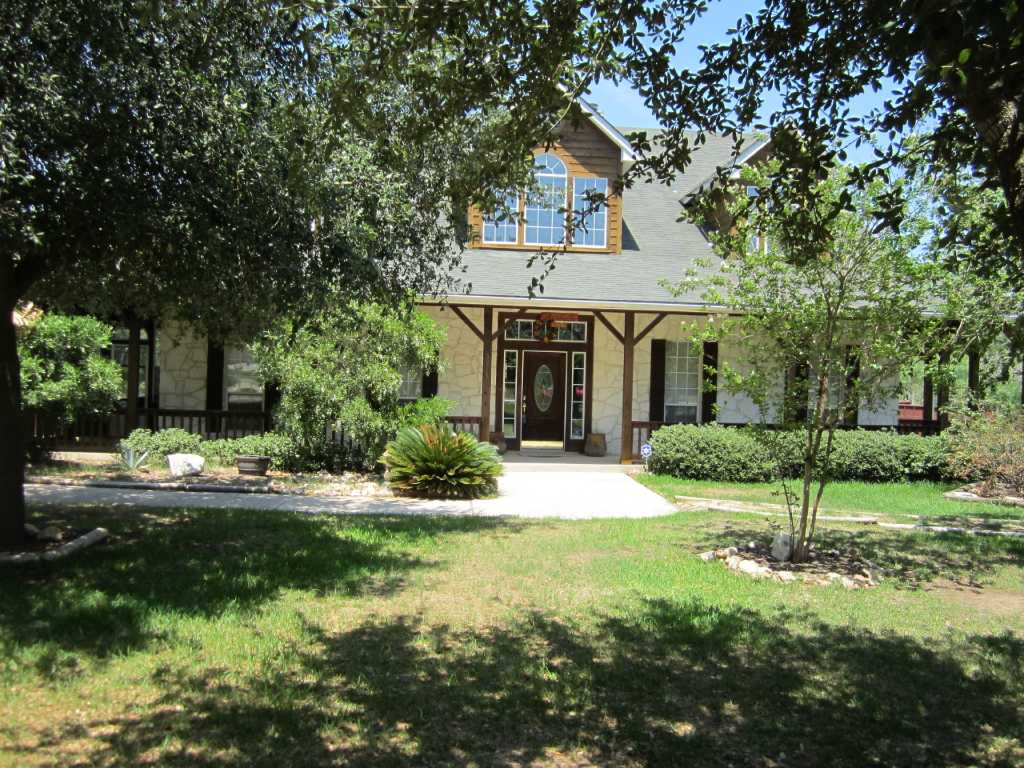 The comfortable, litte town of China Grove