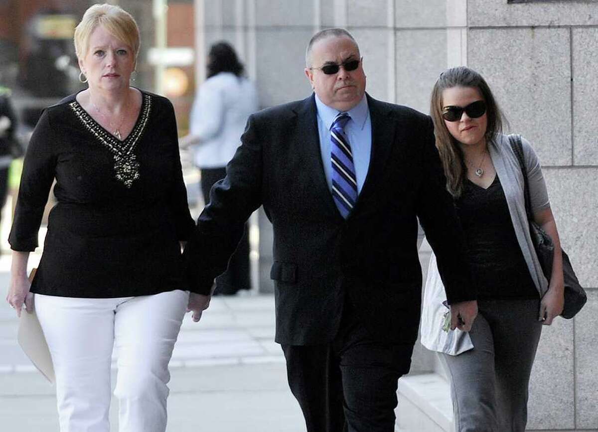 Yale lab tech gets 44 years for killing student