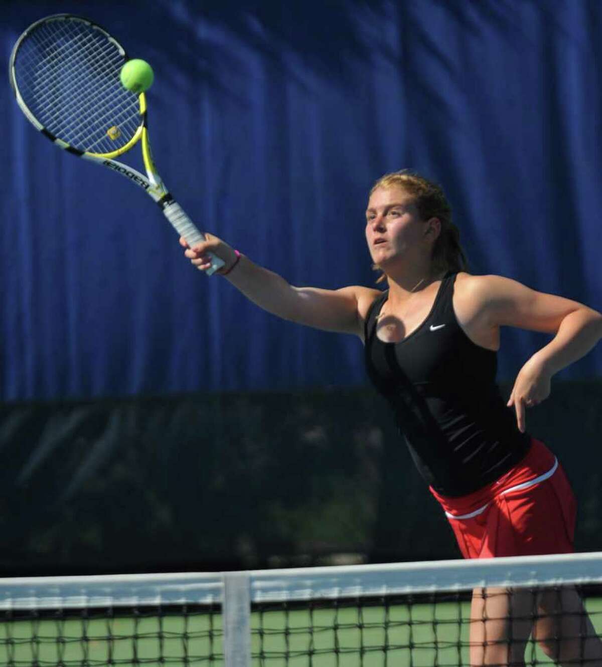 New Canaan edges Glastonbury for Class L tennis title