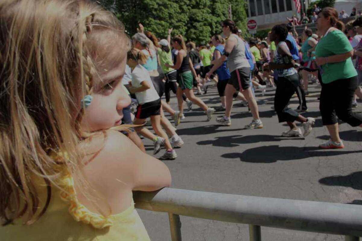 Daska runs away with title