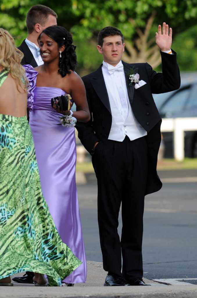 Shelton High School prom