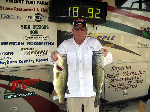 RICK BARNS WINS!! Anglers Quest Rayburn Individual 2nd Series # 1