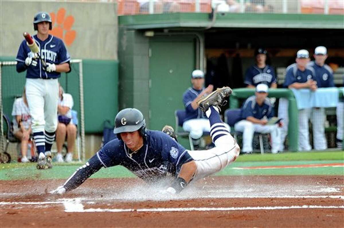 UConn wins twice, stays alive in NCAA Tournament