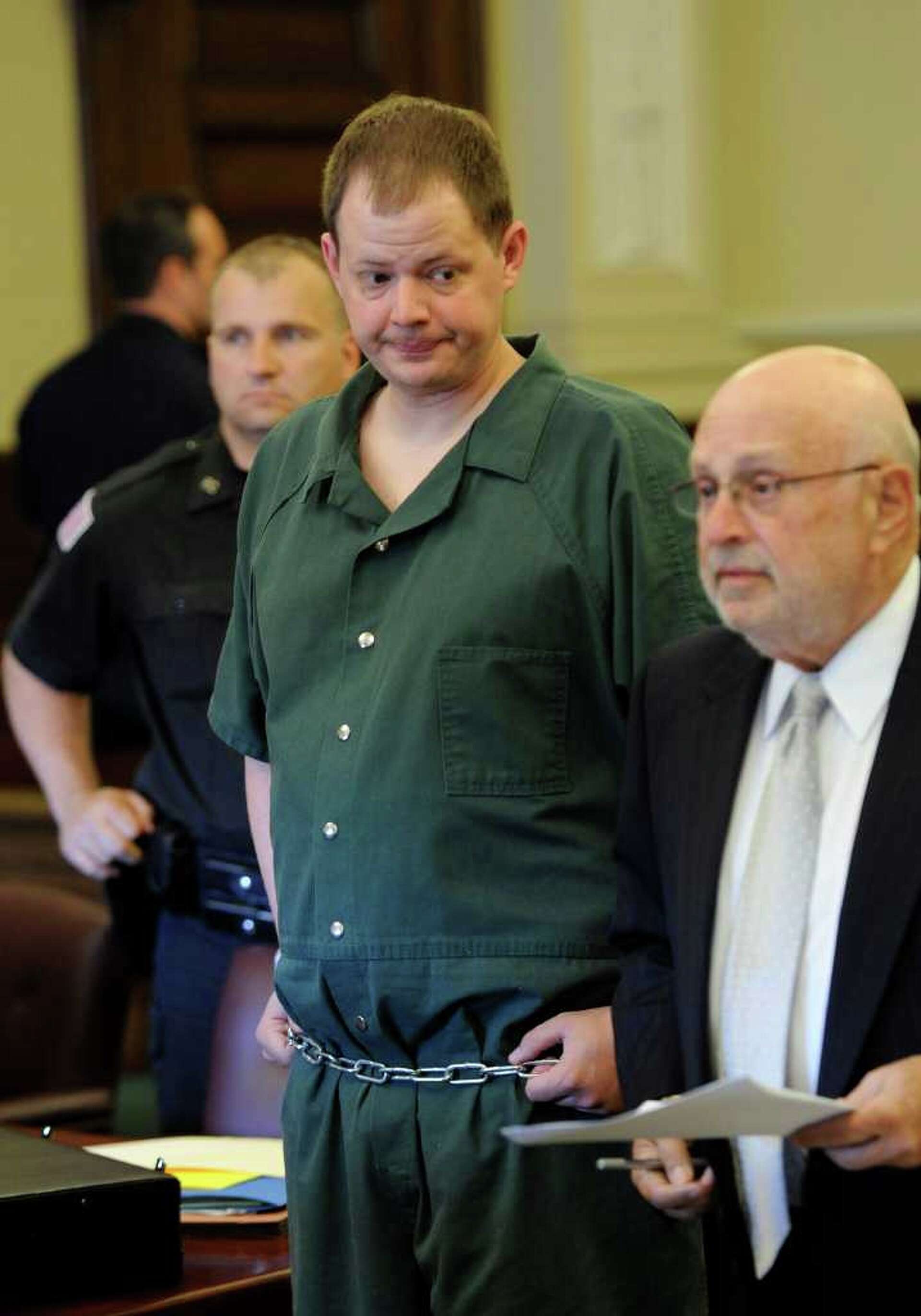 Tensions flare at arraignment in 1994 Troy murder