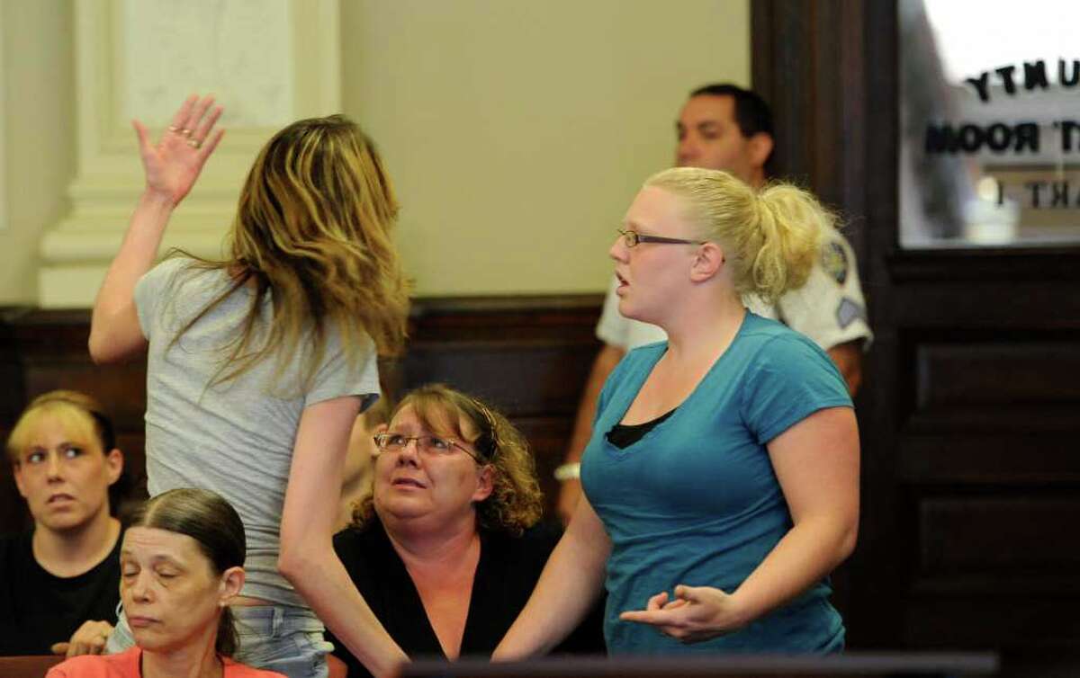 Tensions flare at arraignment in 1994 Troy murder