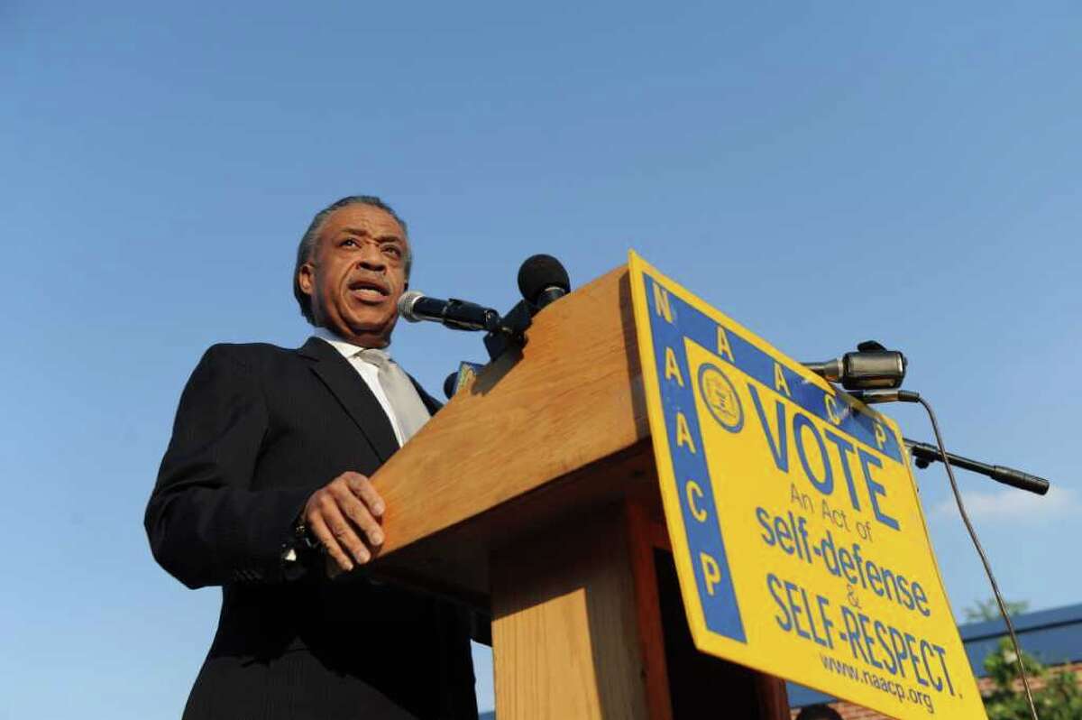 Sharpton defends McDowell at NAACP rally