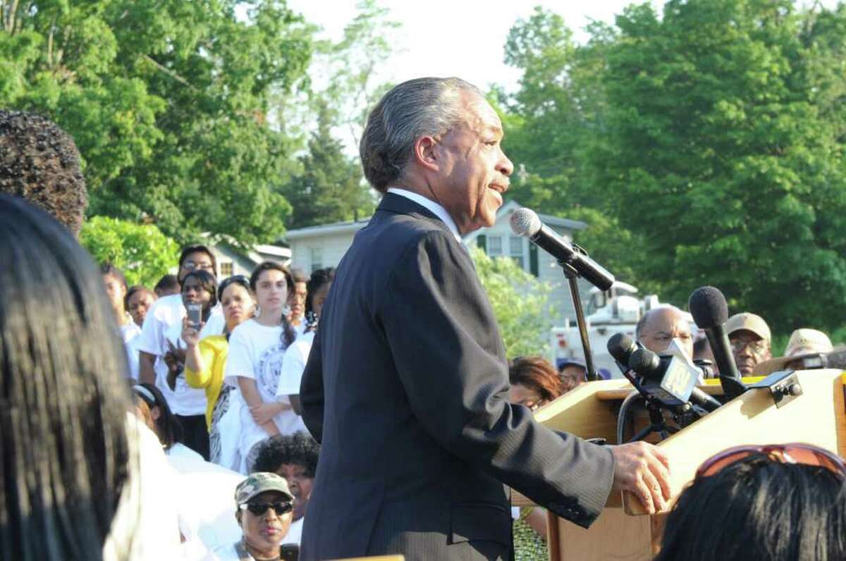 Sharpton defends McDowell at NAACP rally