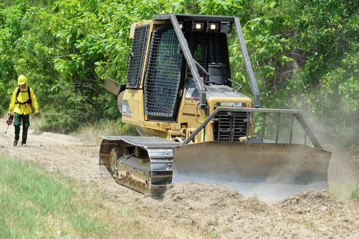 The long, hot war against wildfires