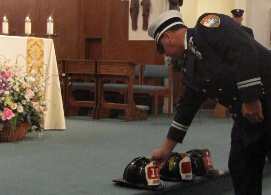 Fallen firefighters paid tribute at Westport ceremony