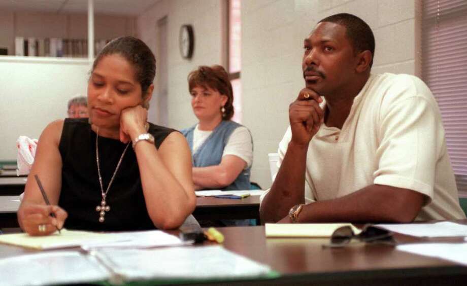 Former Spurs star Mitchell dies of cancer - San Antonio Express-News