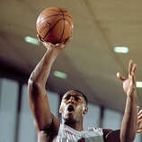 Former Spurs star Mitchell dies of cancer - San Antonio Express-News