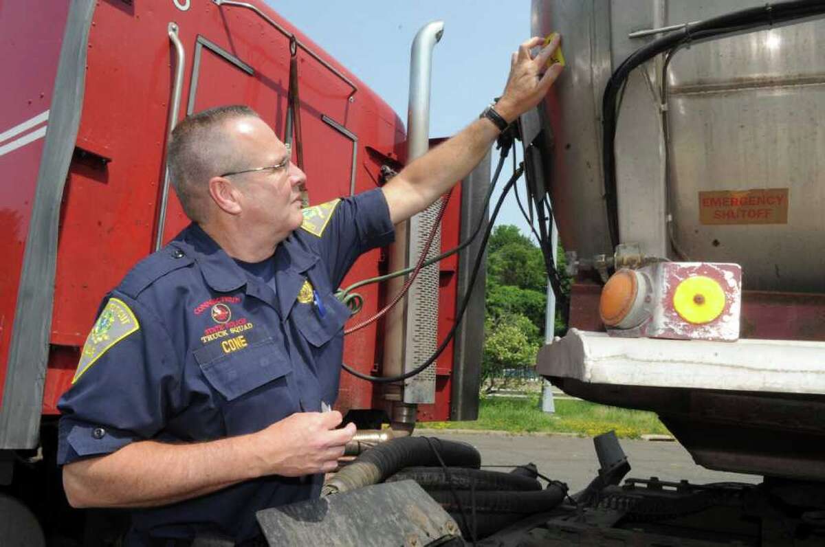 State checks trucker violations as part of safety blitz