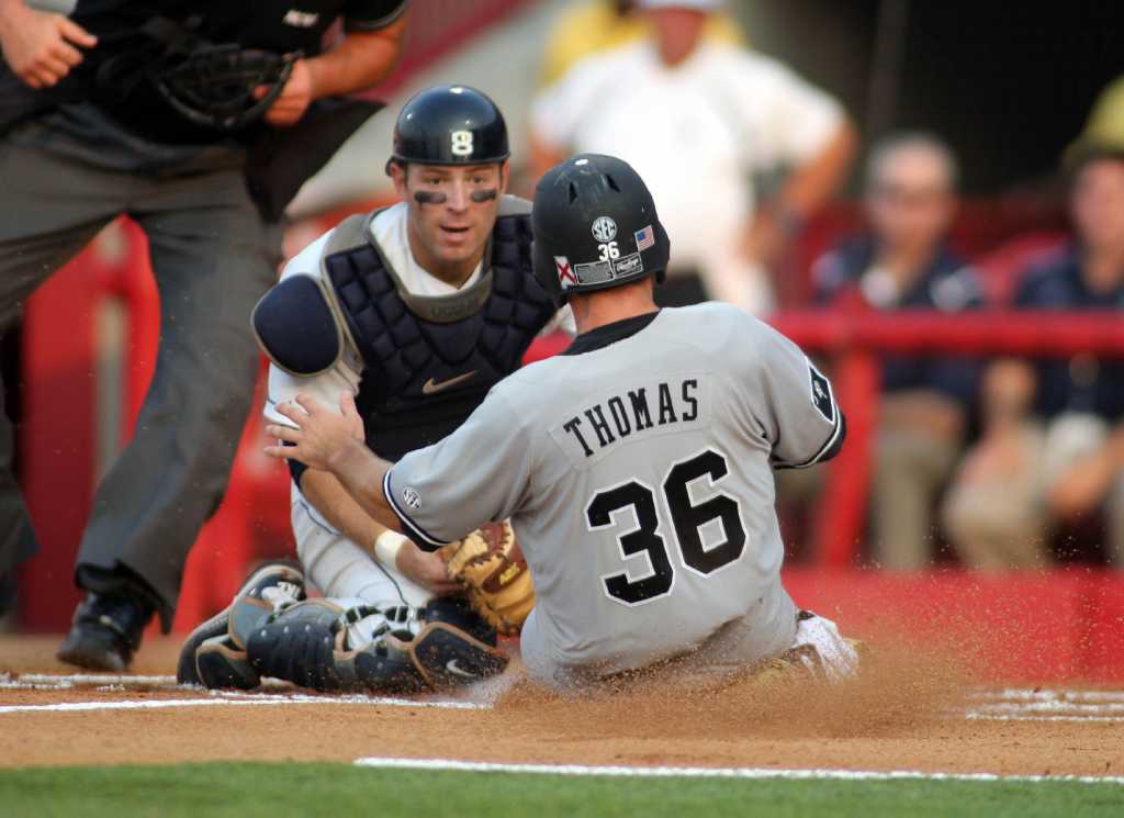 UConn baseball run ended by South Carolina