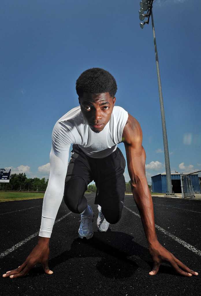 WO-S sprinter Thomas named Super Gold MVP for boys track and field