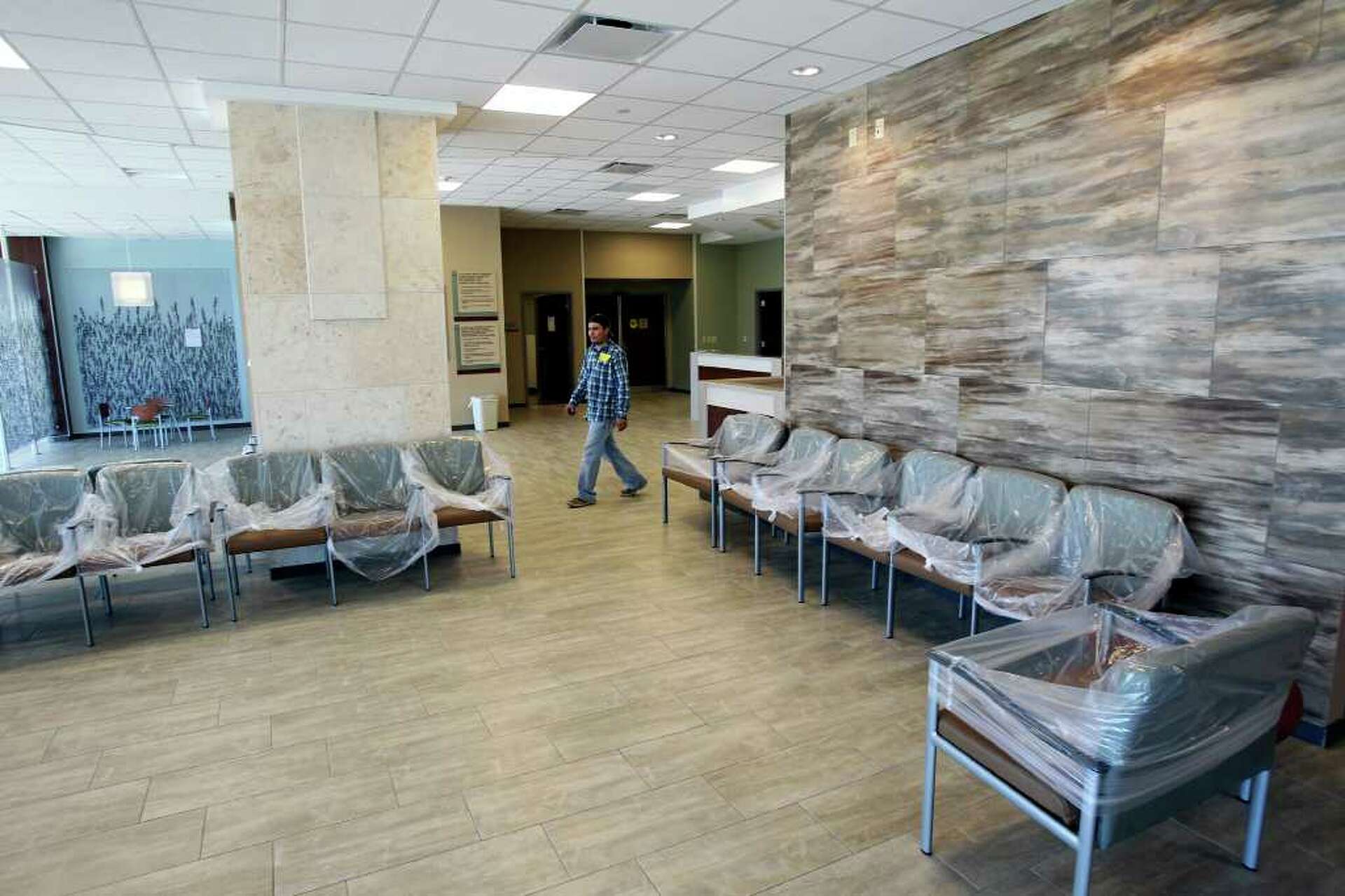 Mission Trail Baptist Hospital opens its doors