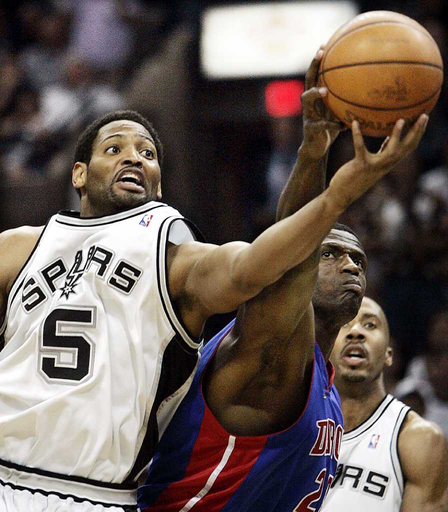 Robert Horry as a Spur