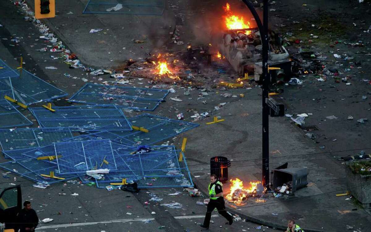 Vancouver rioters prosecuted by the Internet