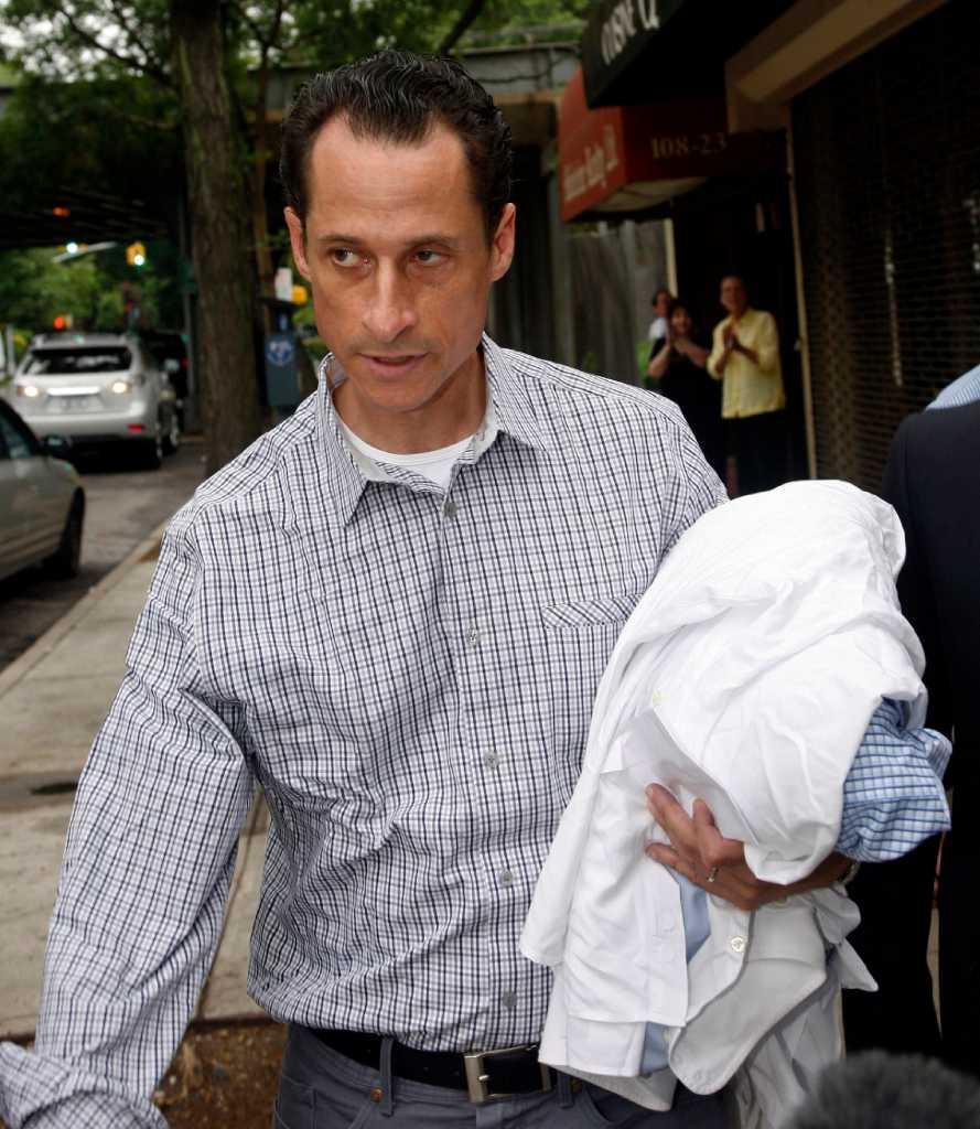NY Times: Weiner tells friends he will step down