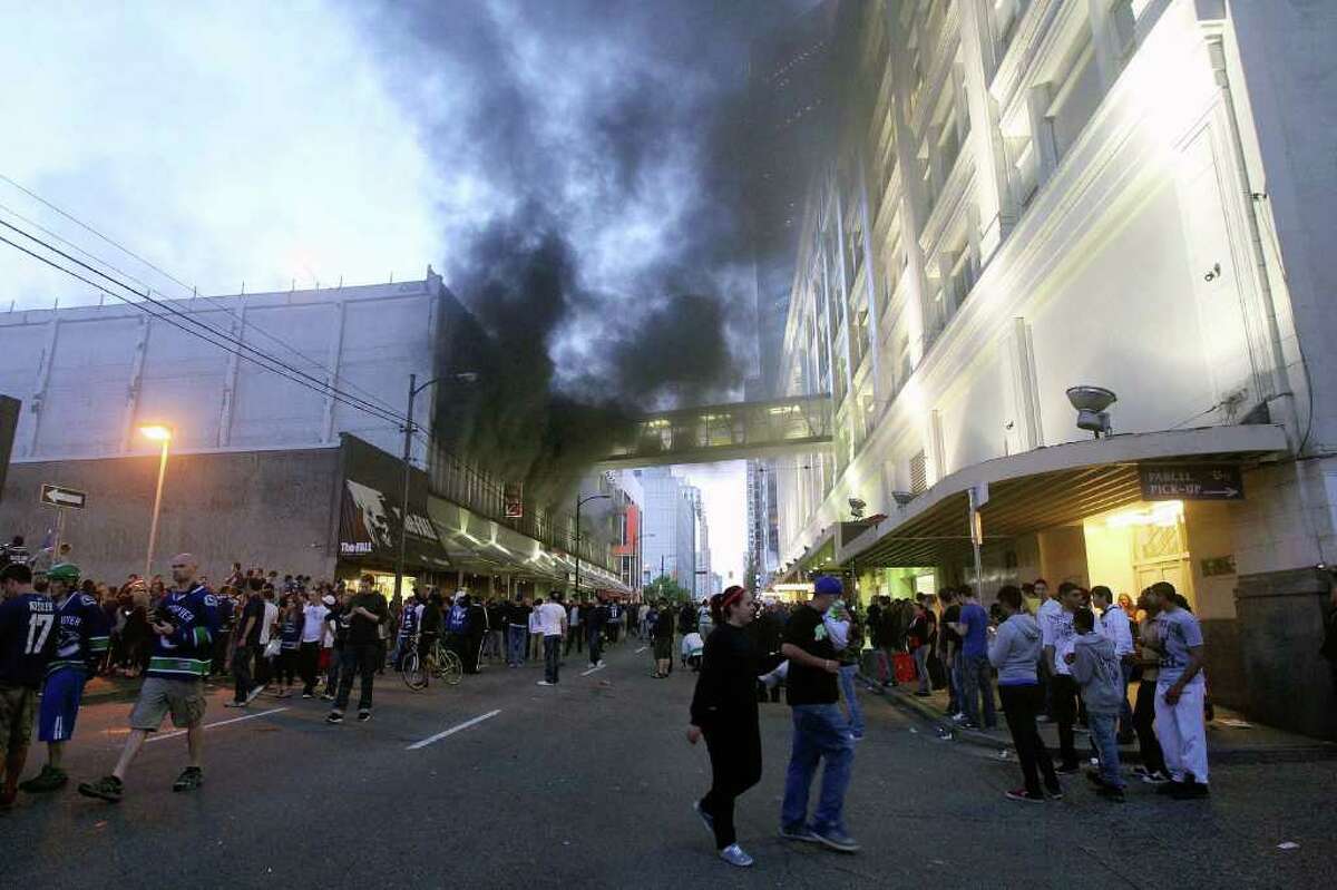 Vancouver rioters prosecuted by the Internet