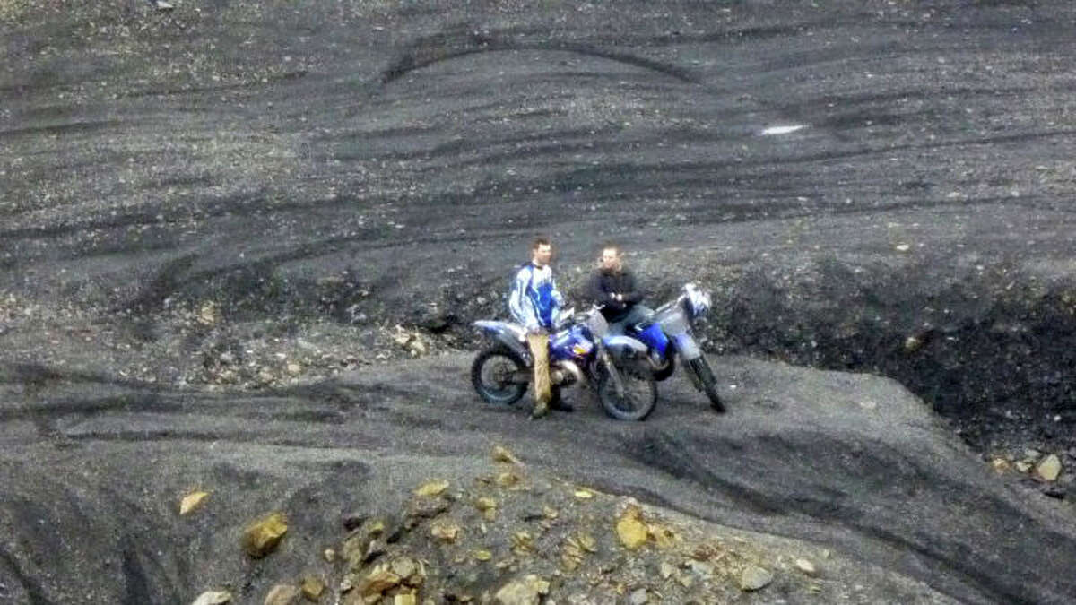 Soldier's death rocks Woodbridge at graduation time