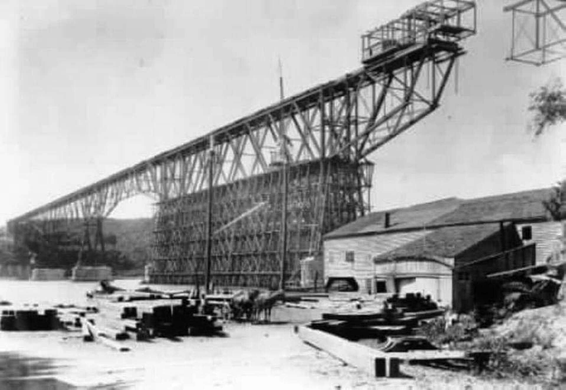 5 things to know about Walkway Over the Hudson