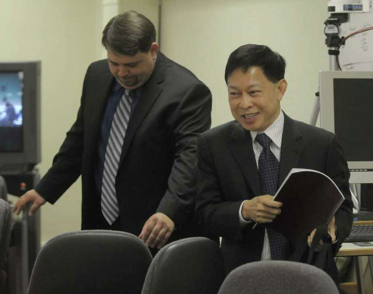 Board has questions for NYRA, Genting