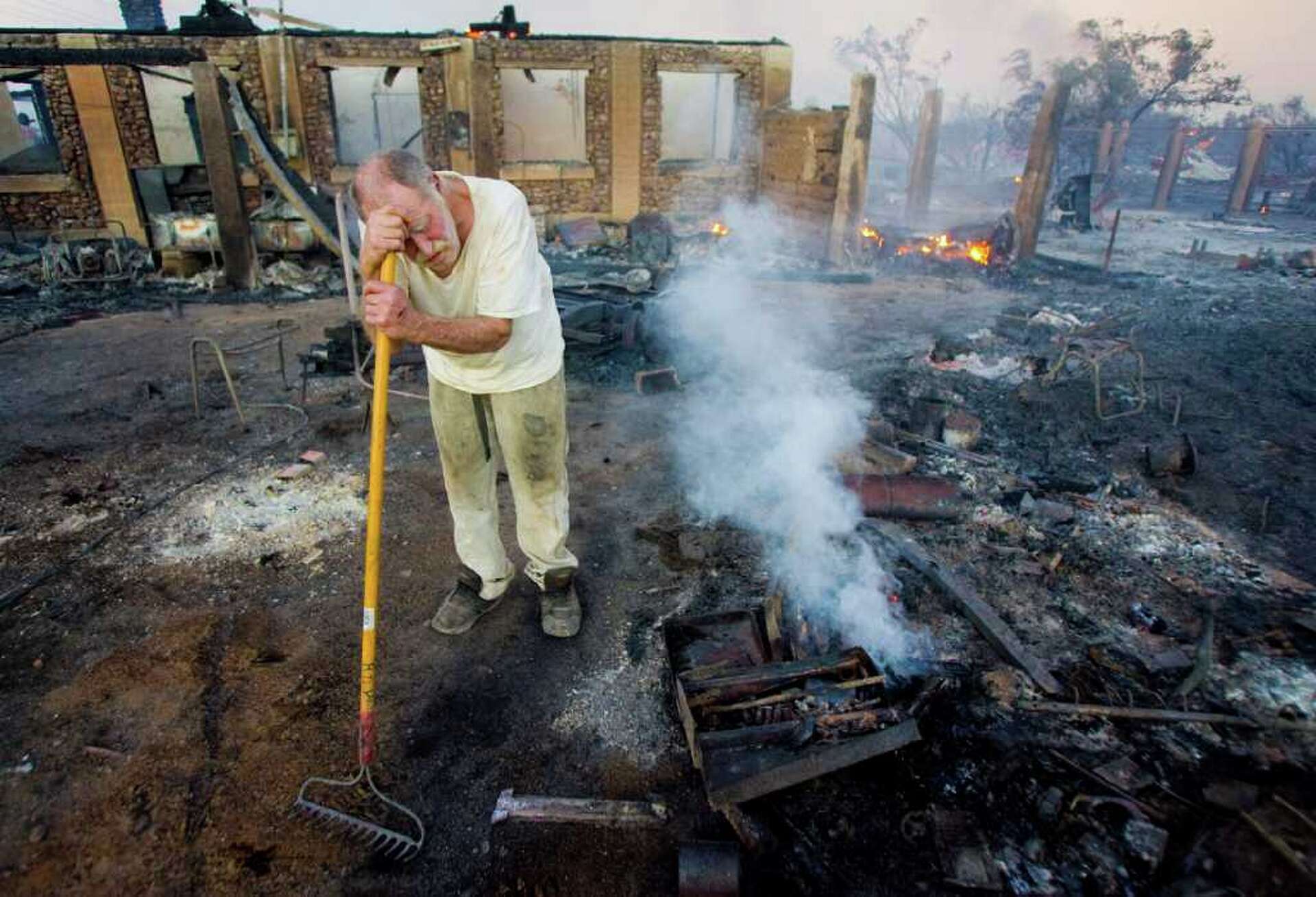 McCain defends his remarks on blazes