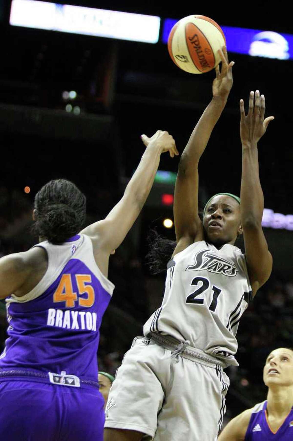 Silver Stars, minus Young, suffer first defeat