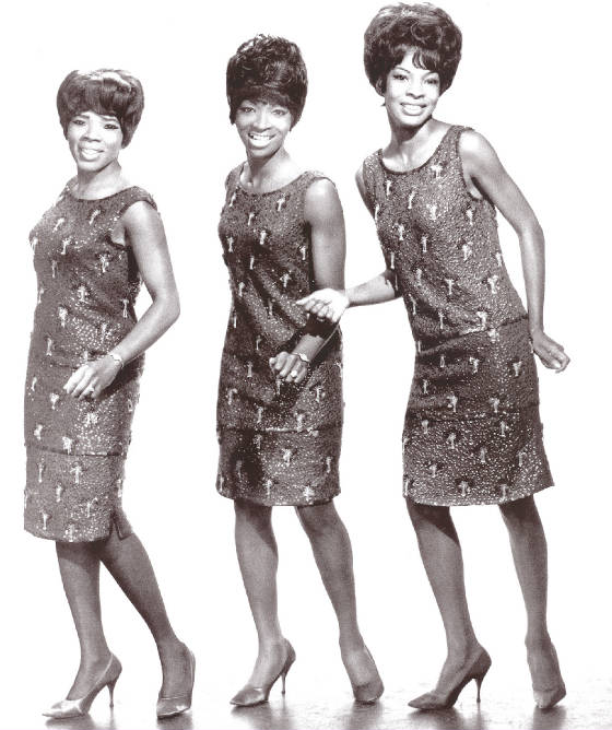 Martha Reeves brings 'Heat Wave' to Alive at Five