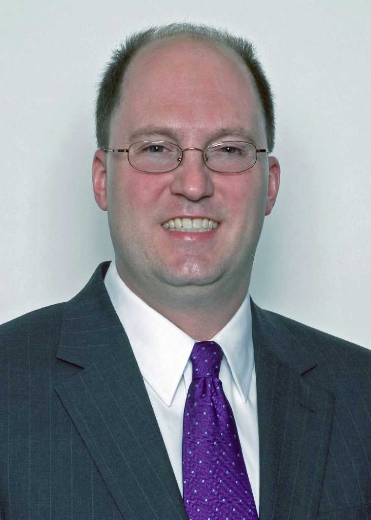 Republican first selectman contenders debate over debates